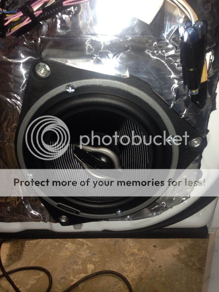 2014 Lexus GS350 Operation: Snow White Mosconi JL Audio Hertz ...